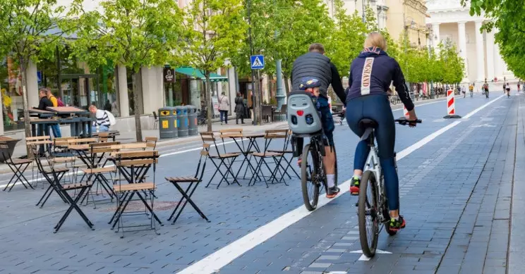 Lithuanians ແລກປ່ຽນລົດເກົ່າສໍາລັບ E-Bikes, E-Scooters ໃນໂຄງການການຄ້າໃຫມ່