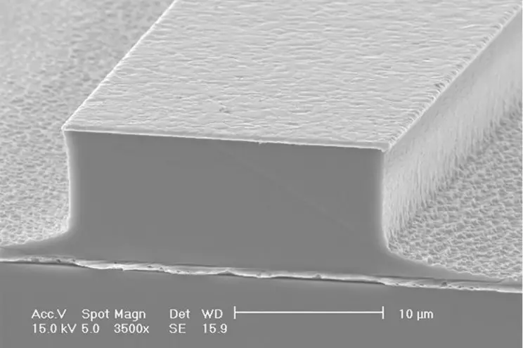 Nije Terahertz Beam Lasers kinne no operearje bûten Labs