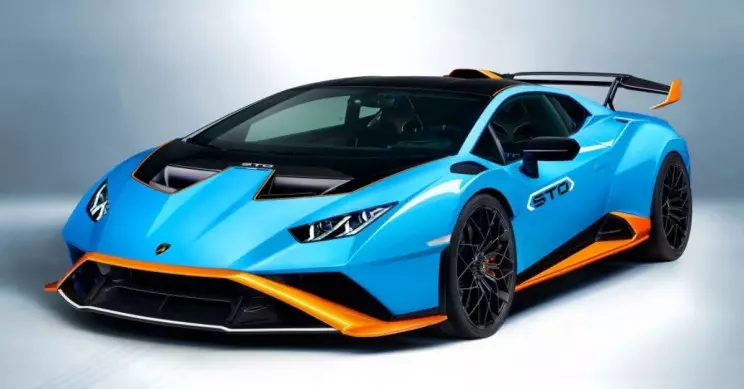 „Lamborghini Huracán STO“ debiutuoja, siekia pasiekti rekordus 2021 m. pavasarį