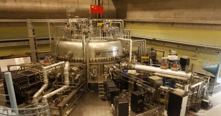 סוף סוף סין מדליקה את הכור הגרעיני השמש המלאכותית
