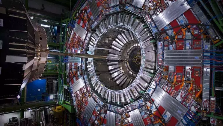 A CERN új nyomot talált az Univerzum hiányzó antianyag-rejtélyéhez