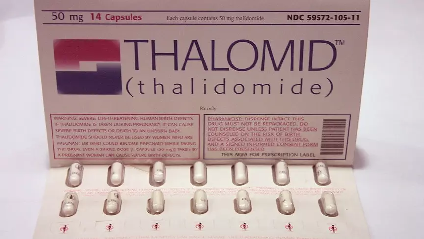 Comment le médicament thalidomide est devenu un récit édifiant pour le dépistage et la sécurité des médicaments