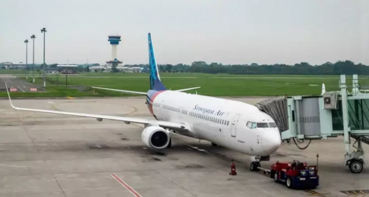 Hitan'i Indonezia ny Mpanoratra sidina Boeing 737 Sriwijaya Air tsy hita