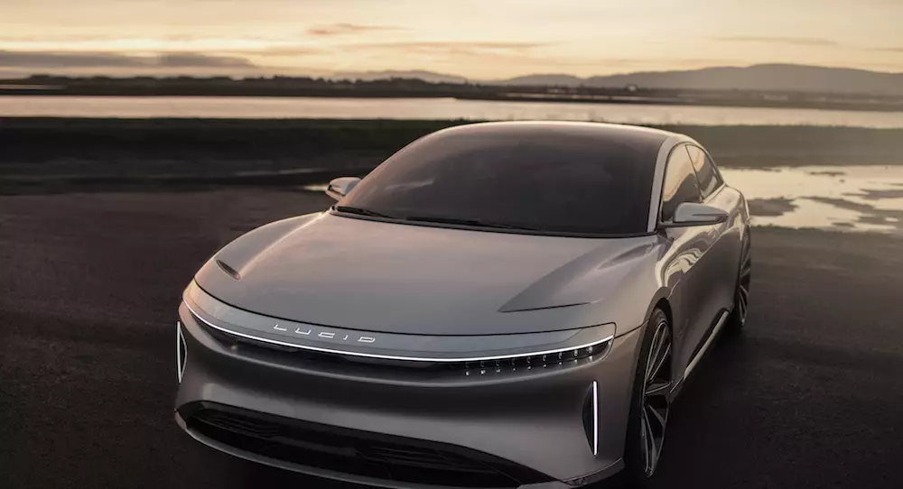 lucid-air