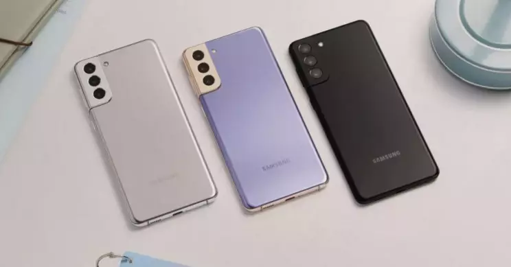 Samsung-ek bere Galaxy S21 seriea atera zuen AI, Galaxy Buds Pro eta gehiagorekin