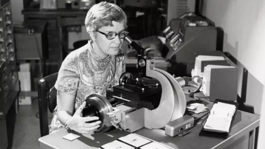 Pioneer Vera Rubin waxay dhimatay iyadoo 88 jir ah