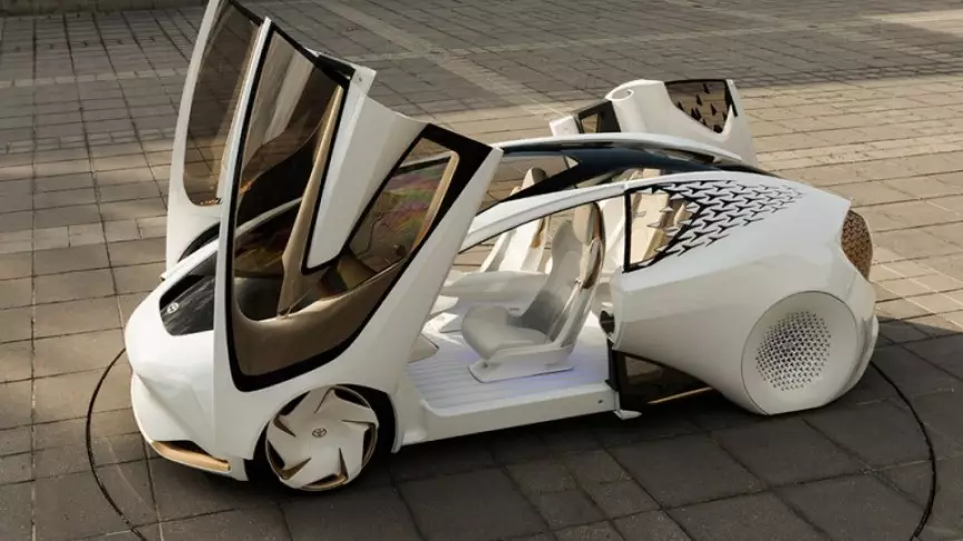 Toyota-ს Concept-i გვაძლევს ყველა გრძნობას და შემდეგ ვკითხულობთ ამ გრძნობებს