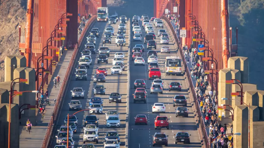 新的人工智能照明系統可以結束交通擁堵