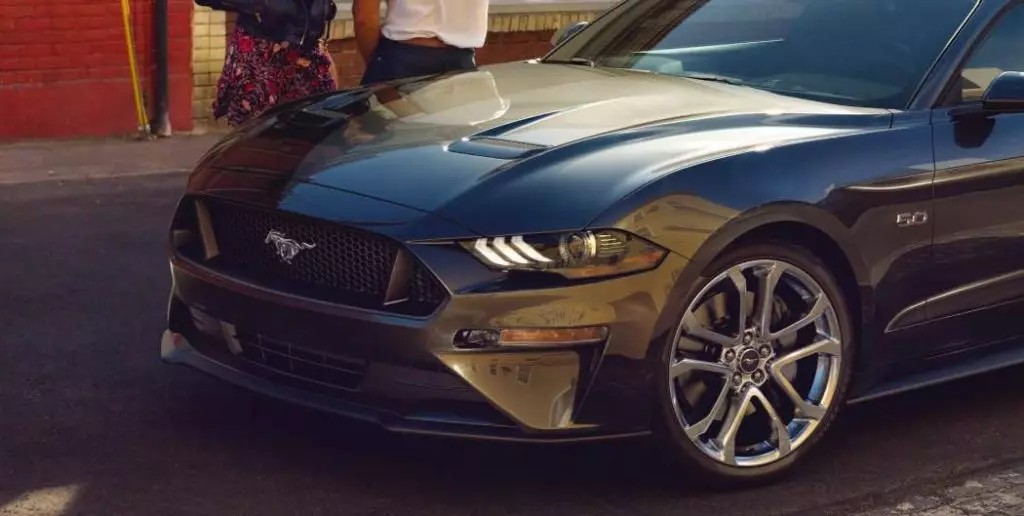 Новы Ford Mustang 2018 года атрымаў цікавы рэфэрэндум