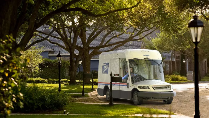 Den US Postal Service enthüllt kontroversen New Van Design
