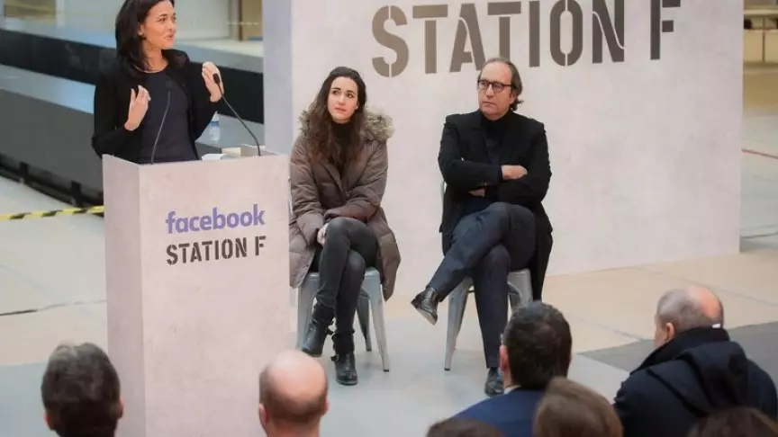 Facebook će otvoriti svoj prvi startup inkubator u Parizu