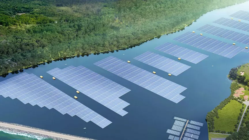 सिंगापुर जलवायु संकट से निपटने के लिए तैरते सौर फार्म बनाता है