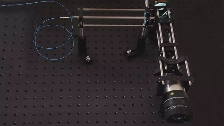 Yangi AI texnikasi real vaqtda 3D gologrammalarni yaratishi mumkin
