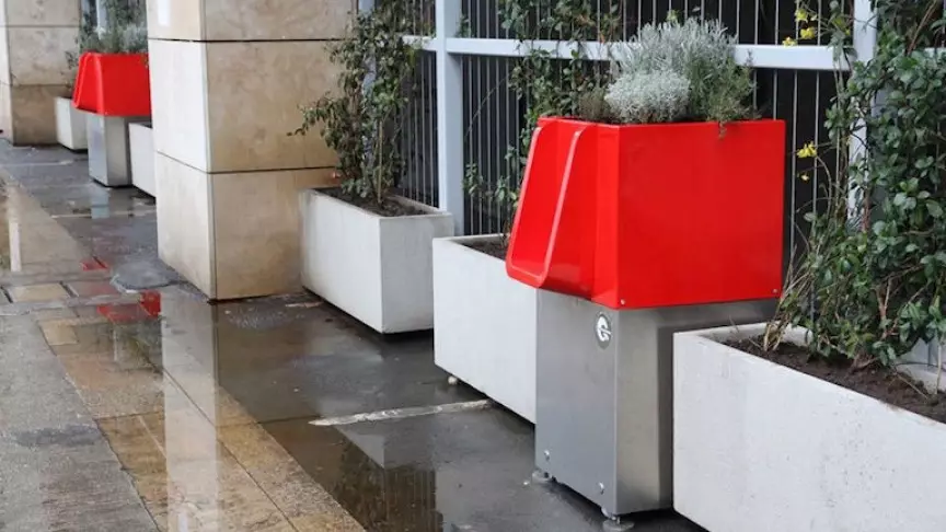 Paris Tipprova Urinals Ġodda Eco-Friendly Li Jirriċiklaw l-awrina f'kompost