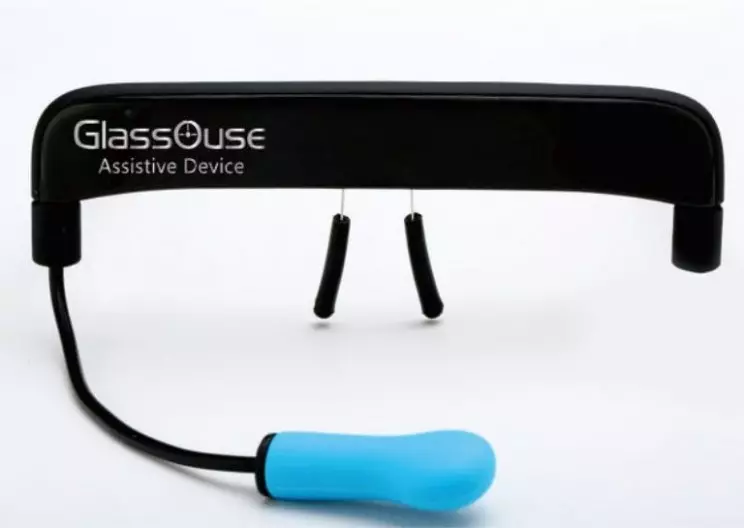 GlassOuse Assistive Device Jagħti Idejn Extra lil Dawk b'Mobilità Limitata