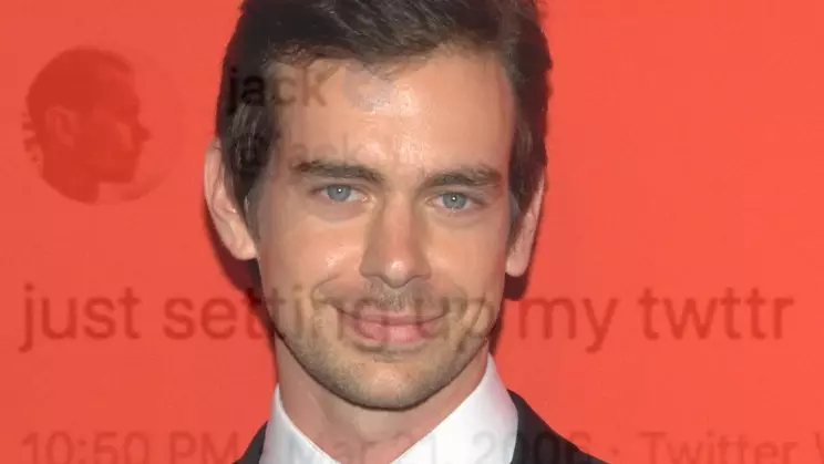 Mae Trydar Cyntaf Erioed Jack Dorsey yn Gwerthu am $2.9 miliwn fel NFT