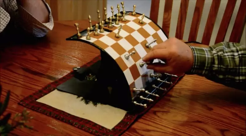 Wannan Hukumar Cylindrical Magnetic Chess Crazy Level Na Gaba Ne