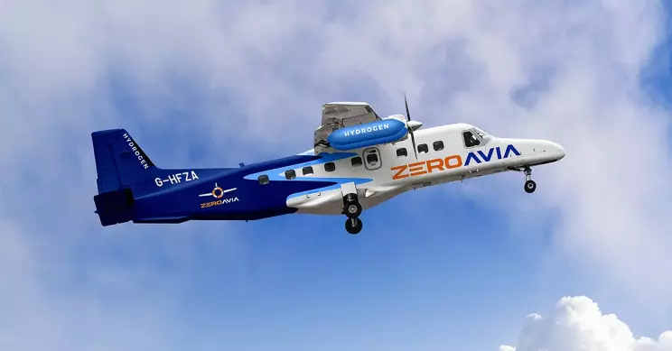 ორი 19 ადგილიანი Dornier 228 თვითმფრინავი მიიღეთ წყალბადის განახლება