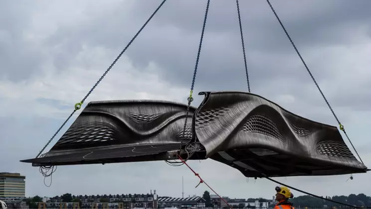 Jembatan Baja Cetak 3D Pertama ing Donya Dibukak ing Amsterdam