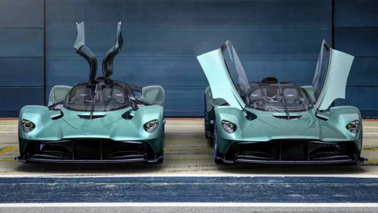 Aston Martin's snelste converteerbare Valkyrie Spider biedt F1-ervaring