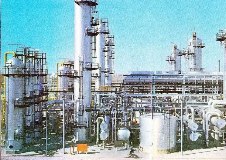 Нафтаперапрацоўчыя заводы: неверагодны працэс ператварэння сырой нафты ў рэактыўнае паліва