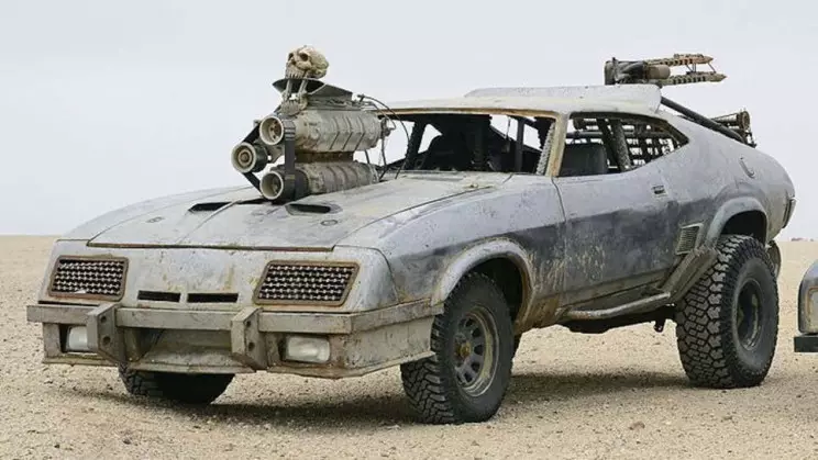 13 טוויסטעד קאַרס פֿון 'Mad Max: Fury Road' זענען פֿאַר ליציטאַציע