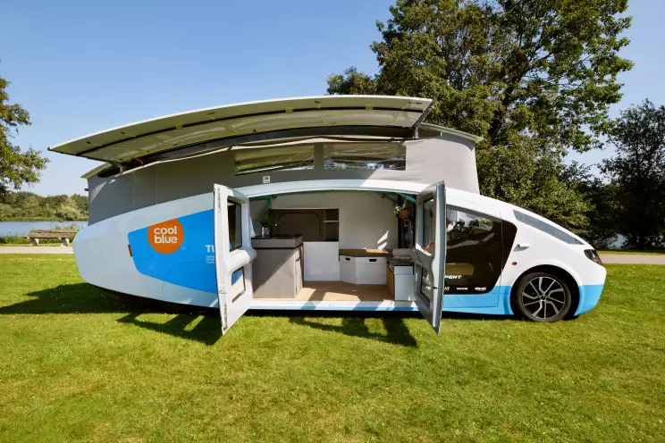 I-solar powered mobile home