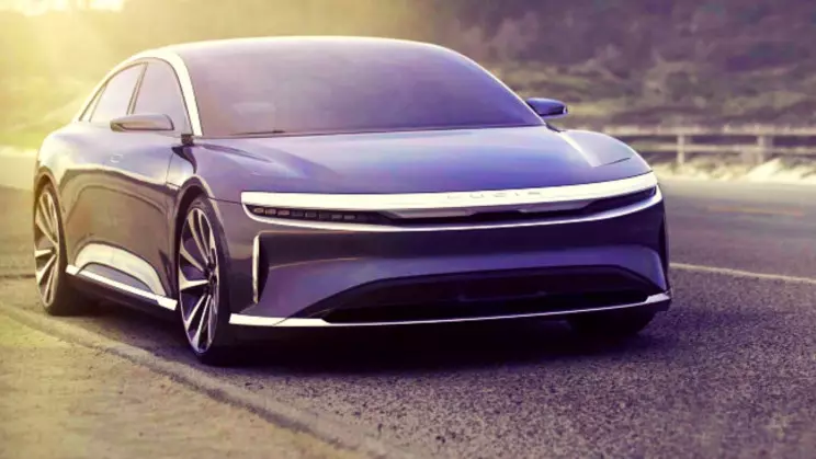 Ke Semolao. Lucid Air ke EV e telele ka ho fetisisa e kileng ea e-ba teng