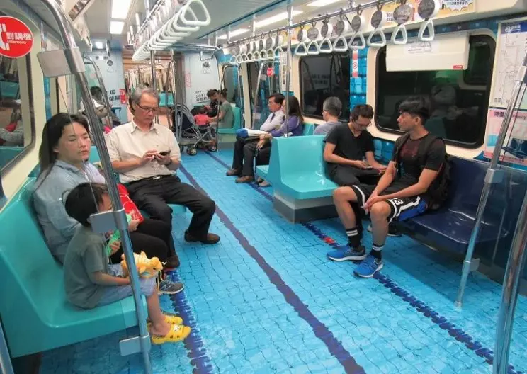 Taipei, Universiade Oyunları İçin Metro Arabalarını Farklı Spor Mekanlarına Dönüştürüyor