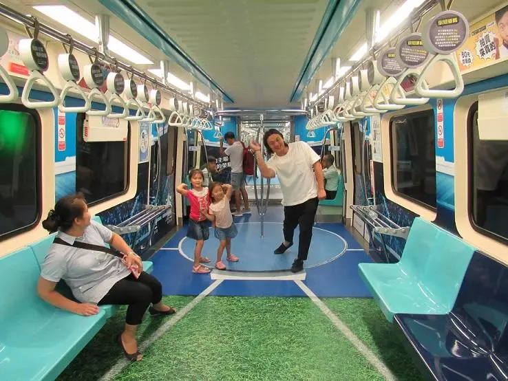 Diseño de instalaciones deportivas de la Universiada de Taipei en trenes