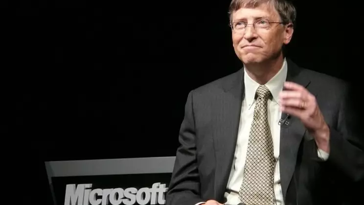 Si Bill Gates ay Magiging Mas Mayaman Kaysa Elon Musk at Jeff Bezos na Pinagsama Kung Hawak Niya ang Microsoft