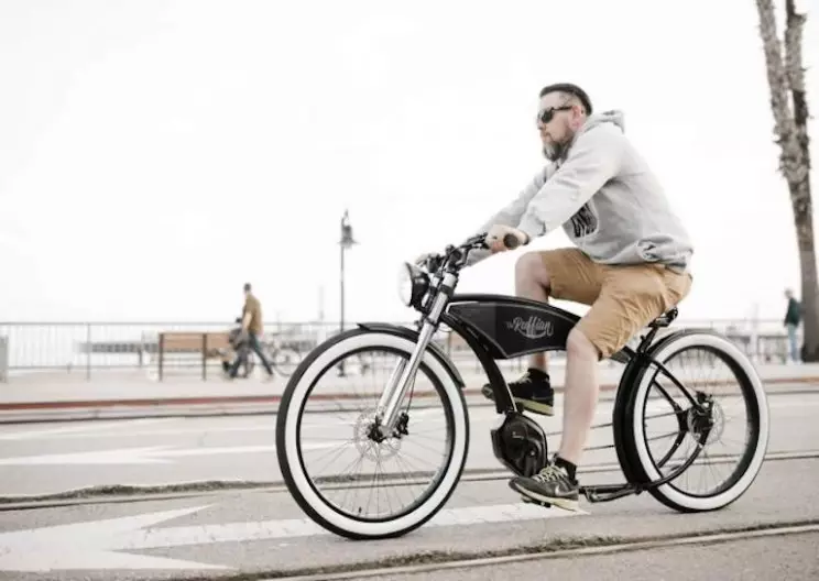 Dieses Hochleistungs-E-Bike sieht aus und fühlt sich an wie ein Vintage-Chopper