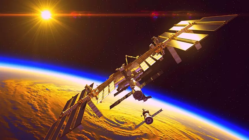 Sebuah Tes Rusia Telah Menempatkan ISS dalam Bahaya Tabrakan Sampah Antariksa