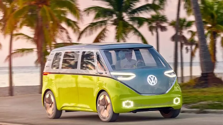 Volkswagen은 상징적인 Microbus를 전기 밴으로 다시 가져올 것입니다.