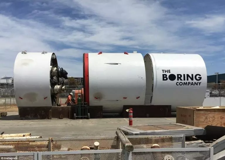 Ο Γκοντό της Boring Company