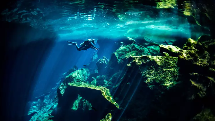 Diving Cave: Ọkan ninu Awọn ere idaraya ti o lewu julọ ni agbaye?