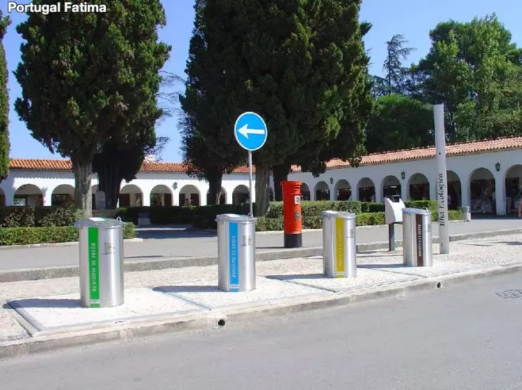 Inalis ng Pinakamalaking Underground Bin System ng UK ang Pangangailangan Para sa 9,000 Wheelie Bins