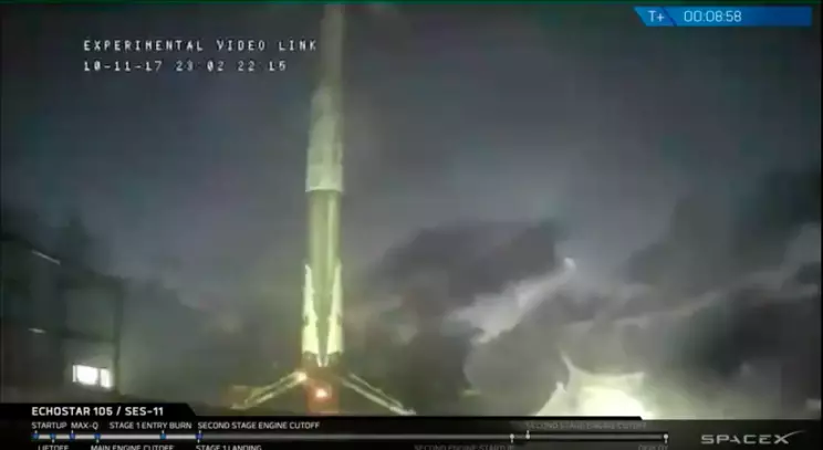 SpaceX په دریو ورځو کې په بریالیتوب سره خپل دوهم Falcon 9 راکټ په لاره واچاوه