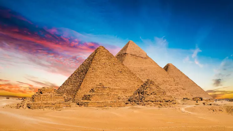 Ndị ọkà mmụta ihe ochie na-eme atụmatụ iji ụzarị mbara igwe nyochaa pyramid ukwu nke Giza