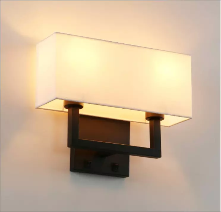 Lampu témbok