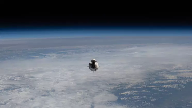 La misio Ax-1 de SpaceX faras sian vojon reen al la Tero de la ISS