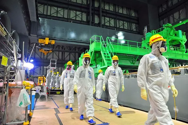 Toshiba ûntbleatet 13 meter lange teleskoopkamera om de skansearre nukleêre foarsjenning yn Fukushima te ferkennen