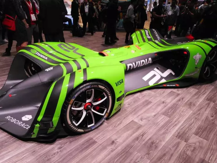 Autonomous Electric Racing 5296_2