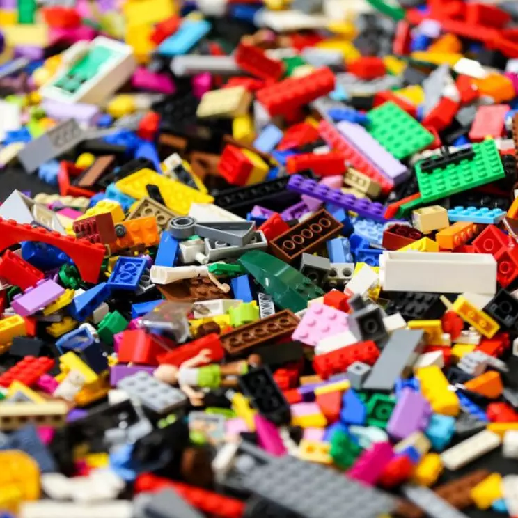 15+ Fatti fantastici che probabilmente non sapevi sui tuoi amati mattoncini Lego