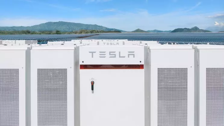 Resorta Ski ya li Tahoe Dê Powerpacks Tesla bigire ku bigihîje 100% Armanca Enerjiya Nûjen