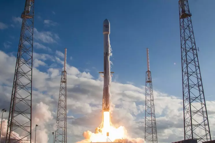 SpaceX 發射的 17 張壯觀圖片中的最佳時刻