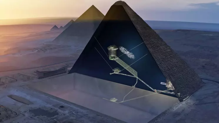 הפירמידה הגדולה של החדר הסודי