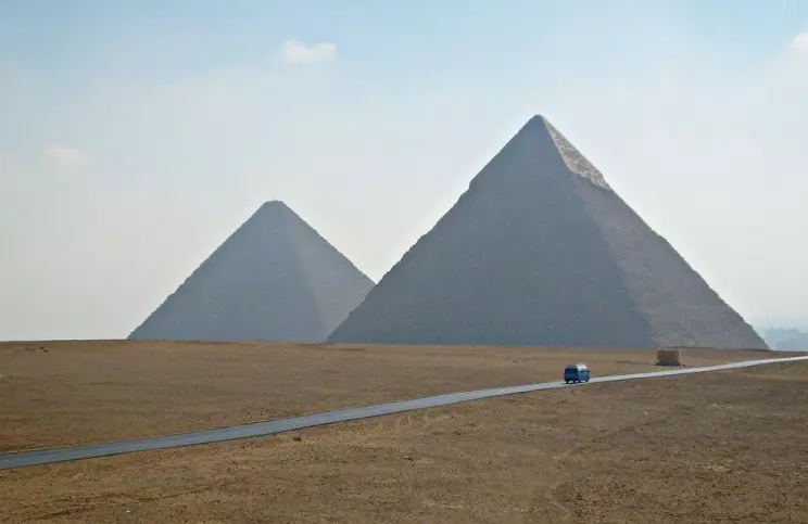 חקור 30 עובדות מעניינות על הפירמידות המצריות הקדומות