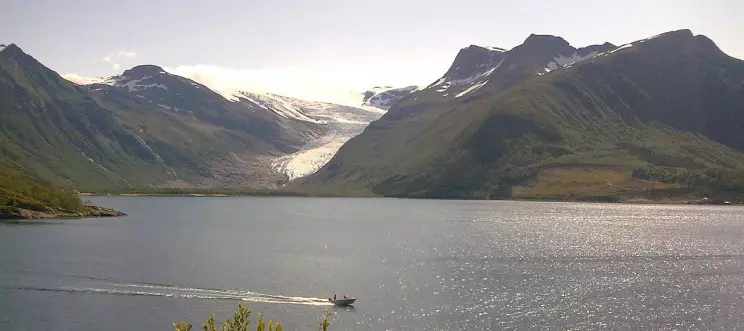 Fjordet e Norvegjisë do të bëhen zona zero emetimi deri në vitin 2026