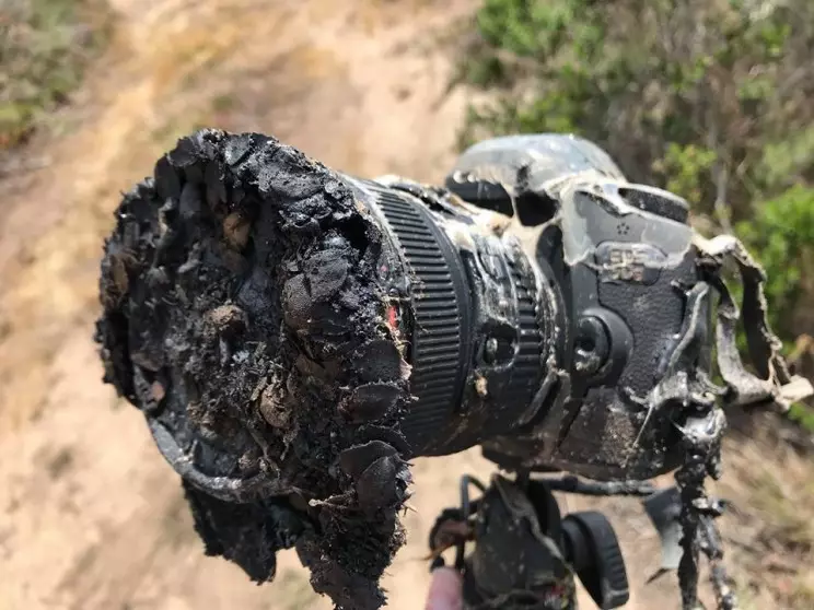 Ang Camera sa NASA Photographer Nasunog Panahon sa SpaceX Rocket Launch